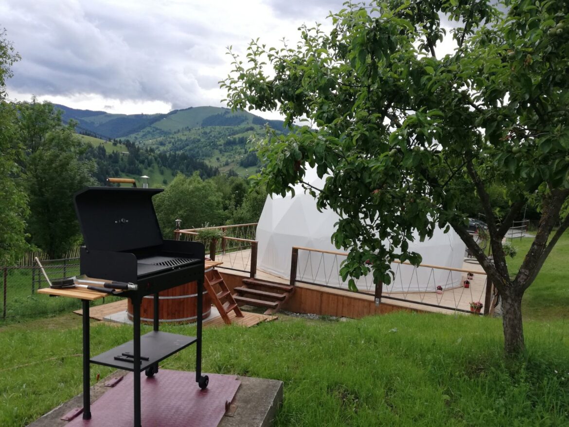 Top Glamping România: Locuri de Cazare în Igloo