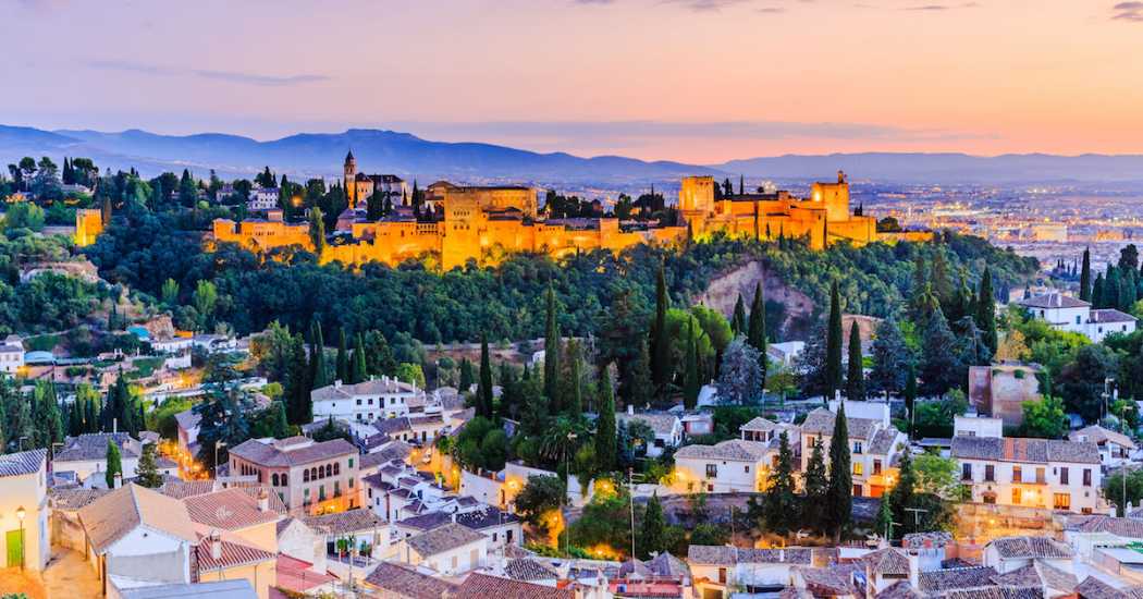 Cele Mai Frumoase Orașe din Spania [Top 10]