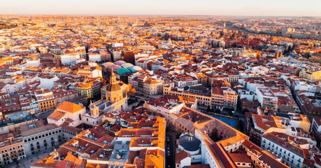 Cele Mai Frumoase Orașe din Spania [Top 10]