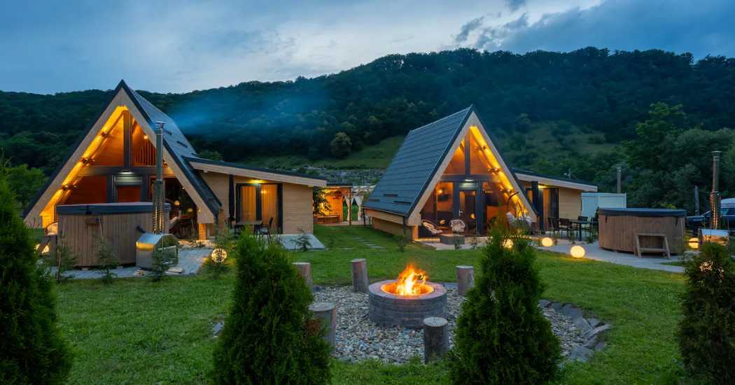 Top Cabane A Frame Pentru 2 Persoane de Închiriat în România